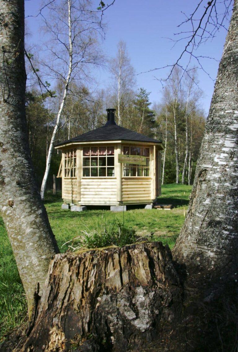 Buy Octagonal Summer House Seattle (9.5m²) | Summerhouse24