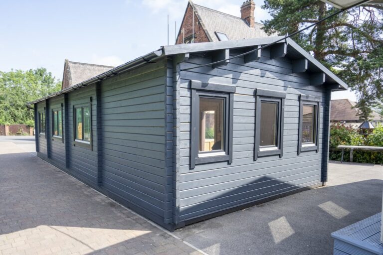 Large Log Cabin 'Classroom' 60m², 5x12m - Summerhouse24